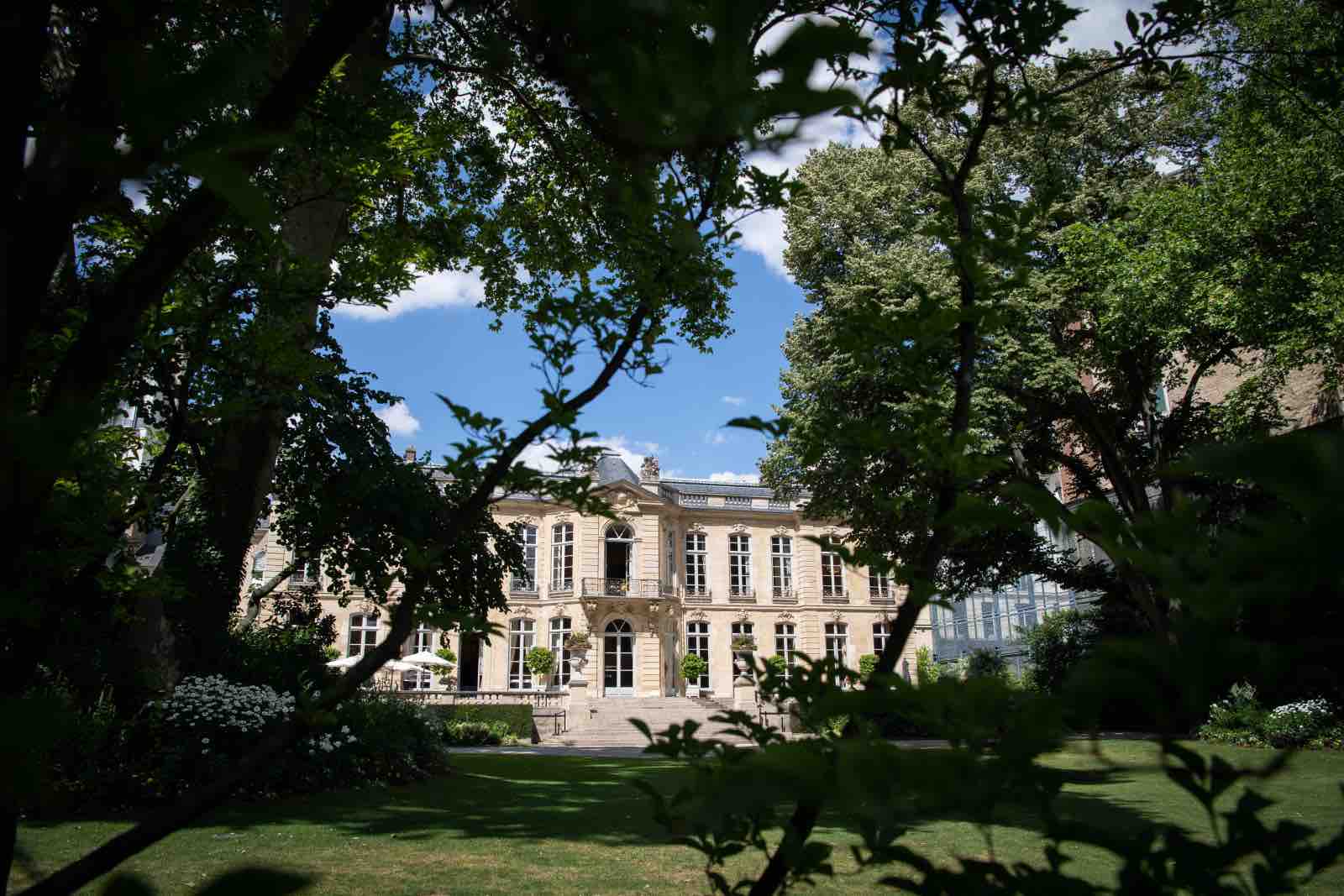 Rendezvous in the gardens at the Hôtel de Matignon, from June 2 to 4, 2023